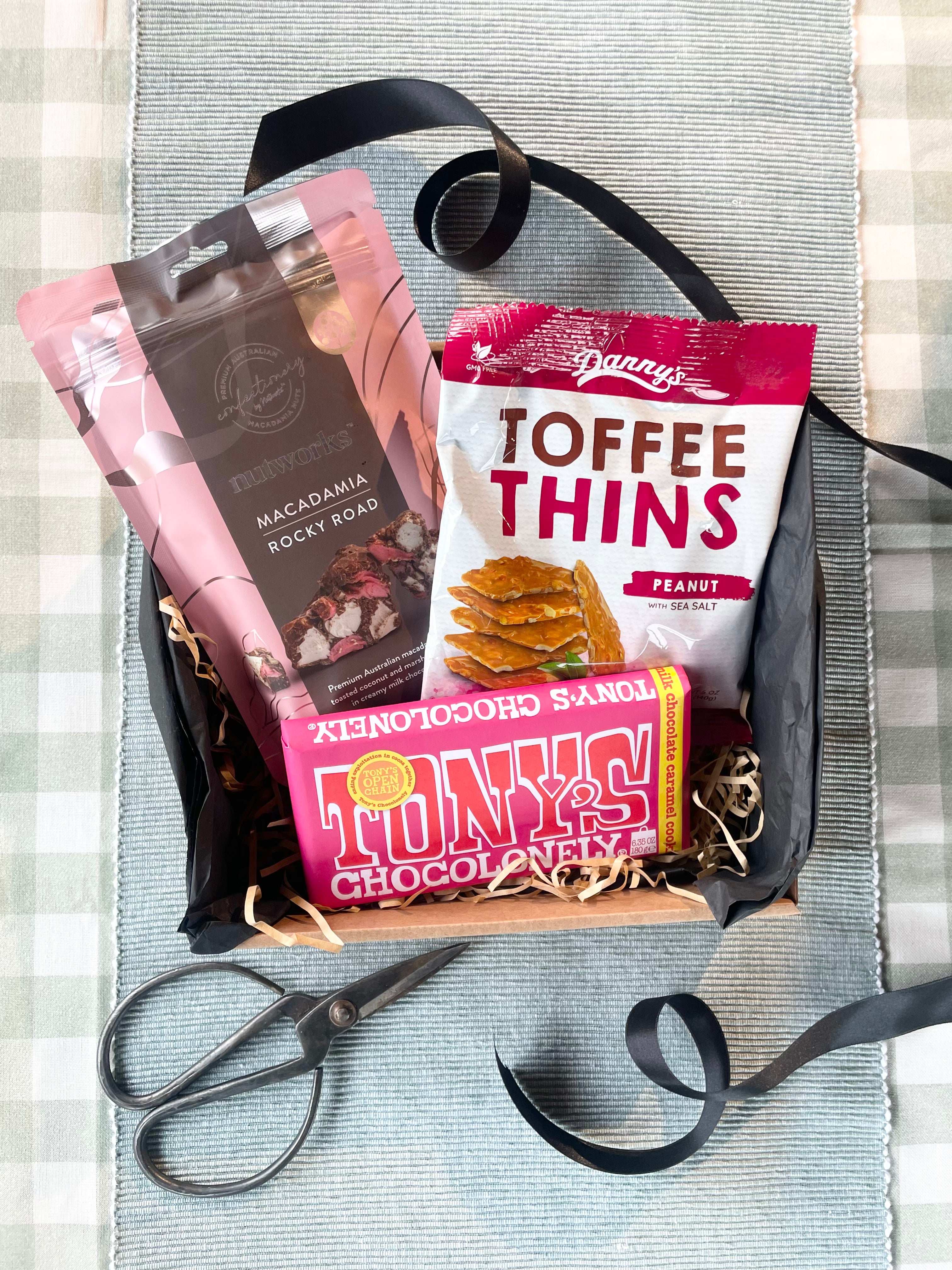 Box Of Chocolate Hamper – Bendigo Fresh